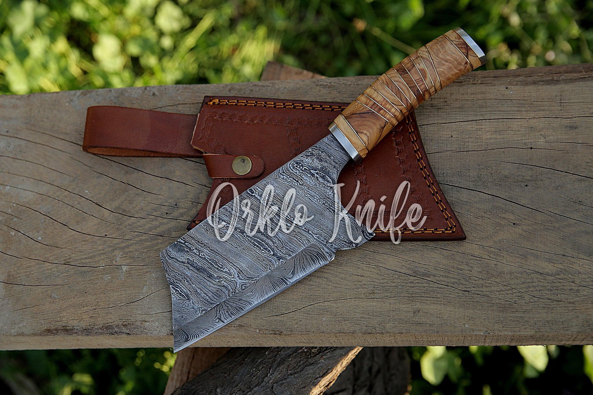Damascus Steel Chopper Knife – Rugged, Handmade Cleaver for Kitchen